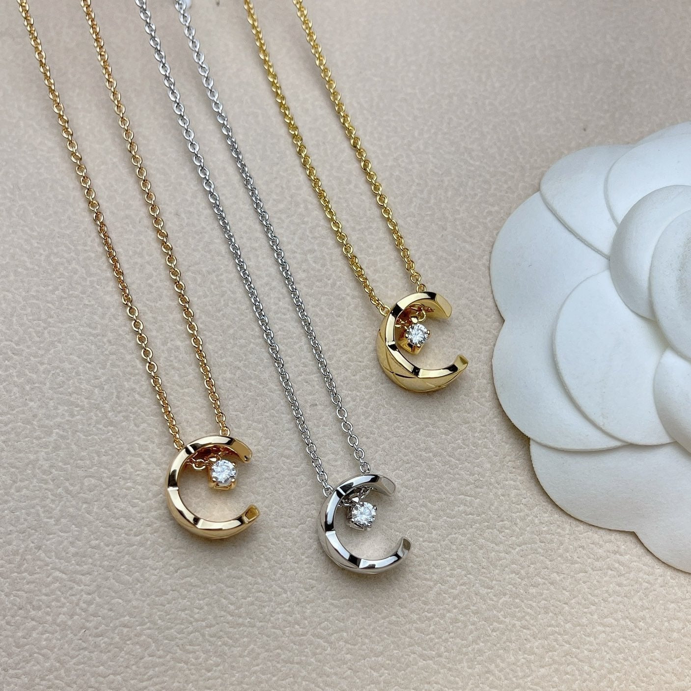 CRUSH DIAMOND NECKLACE – LUXEIFY